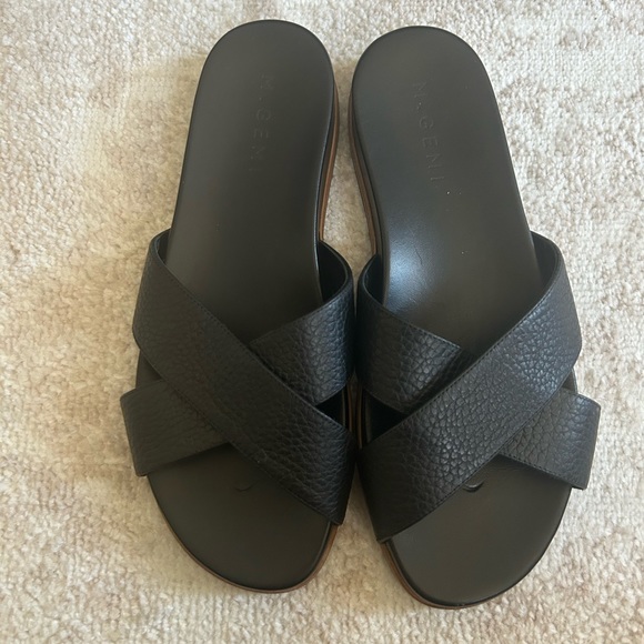 M. Gemi | Shoes | M Gemi Black Crossover Sandal Size 39 | Poshmark